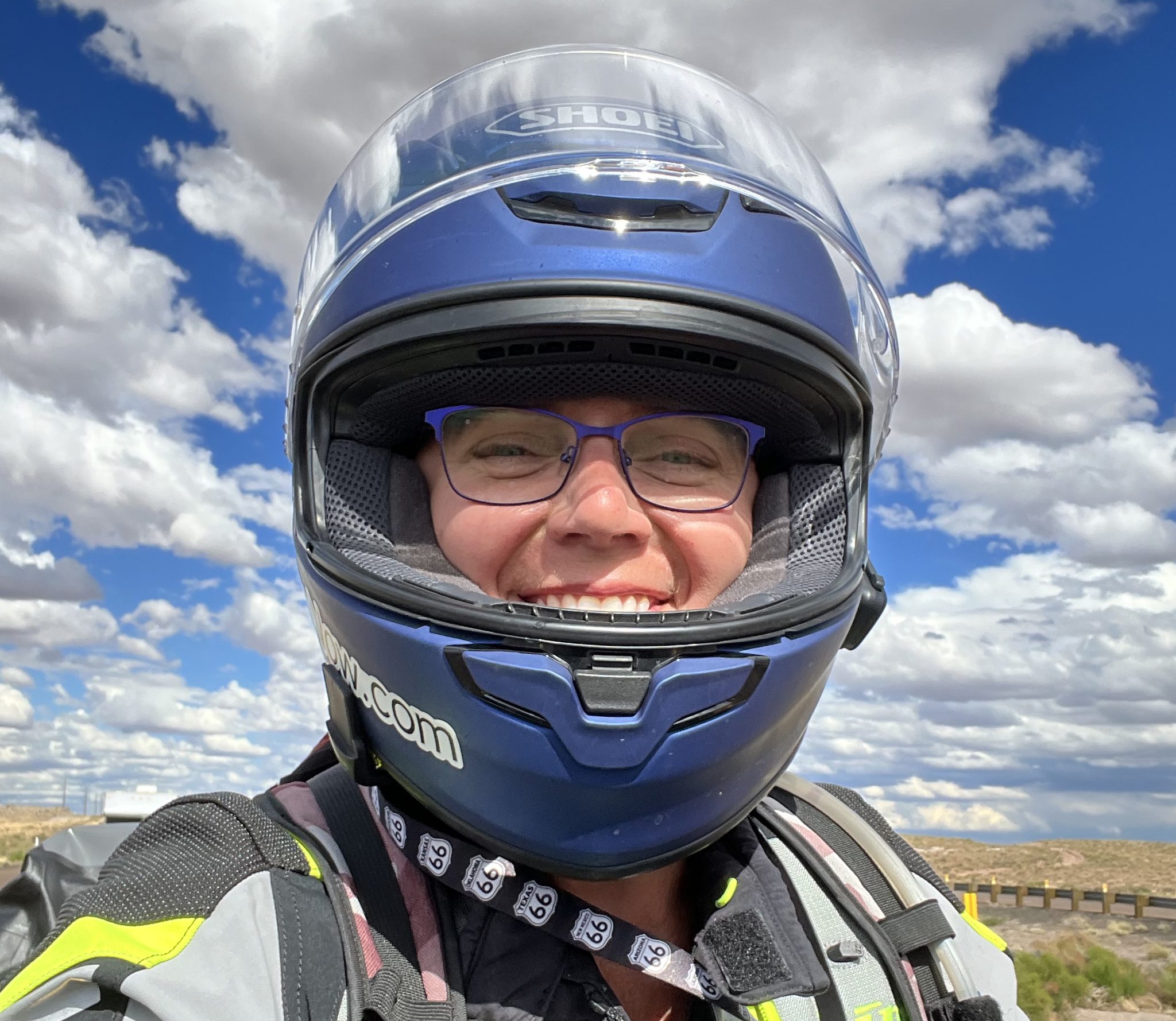 Gear Review: SHOEI RF-1400 Full Face Motorcycle Helmet