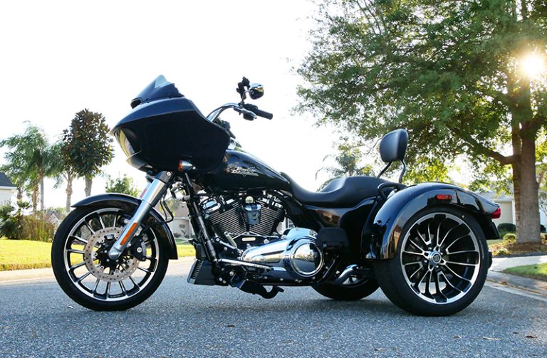 Review: Harley-Davidson Road Glide 3 - Women Riders Now
