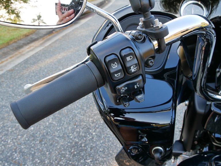 Review: Harley-Davidson Road Glide 3 - Women Riders Now