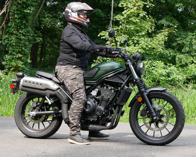 New Bike Review: Honda SCL500—A Great First Motorcycle - Women Riders Now